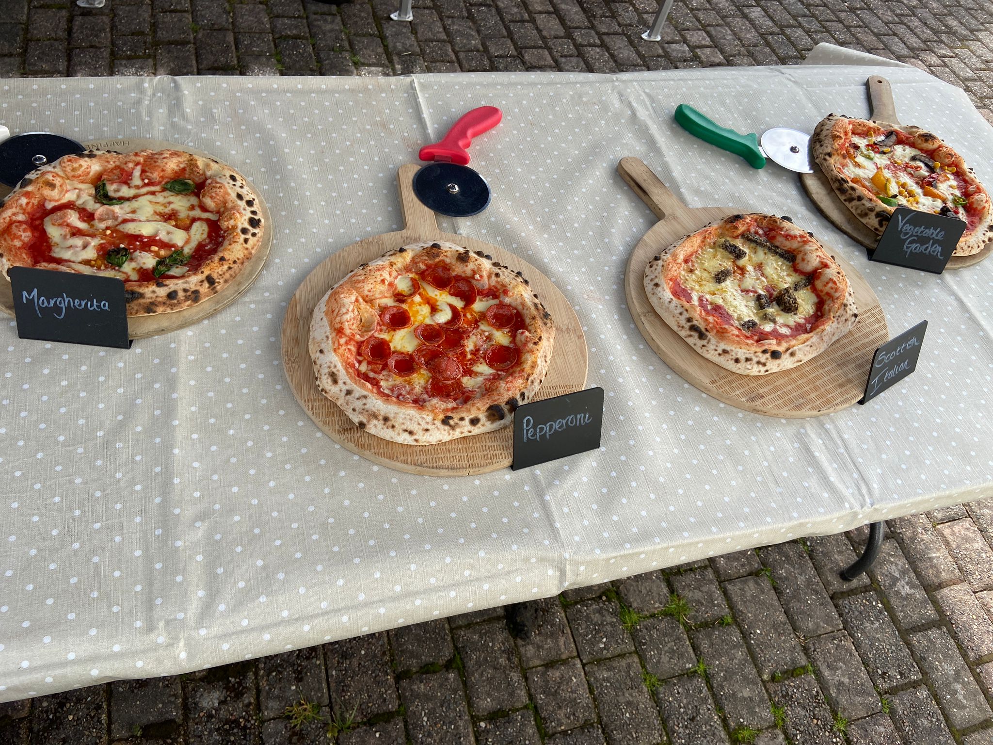 Pizza Party Chef and Popup Catering | Woodfired and Stone baked Pizza Oven